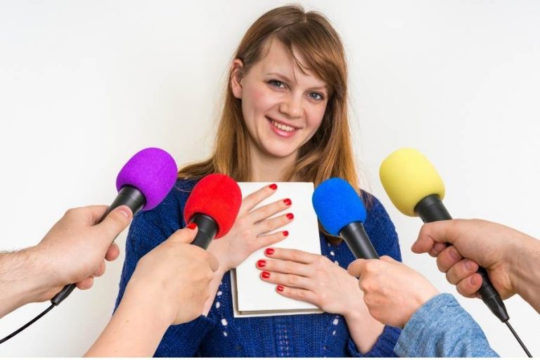 How To Be Famous And Get Recognition In Your Industry