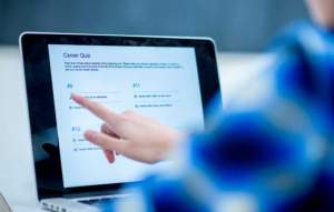 27 Career Goal-Setting Steps To Land Your Dream Job