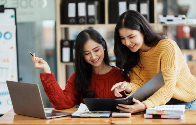 How To Be A Great Mentor And Sponsor In The Workplace