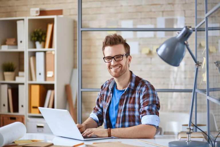 How To Build A Successful Freelancer Business In 2024