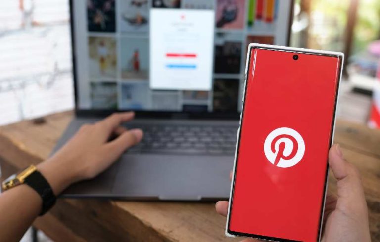 Freelance Pinterest Careers: How To Become A Pinterest Manager